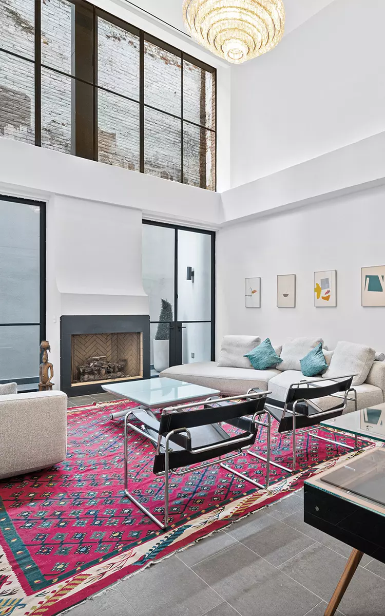 Discover the Cornelia Townhouse by WP Relais, featuring an heated ...